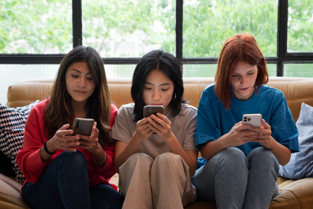 O impacto das redes sociais na imagem corporal dos adolescentes ...